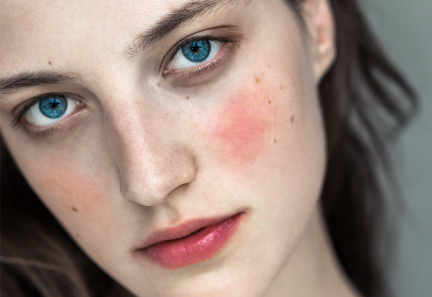 3 techniques pour poser son blush parfaitement - Beauté Chérie